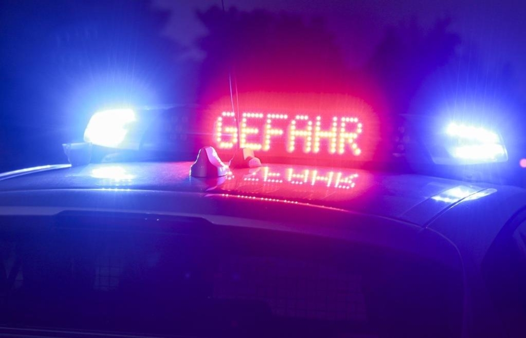 Frau (73) wird auf B12 bei Freyung von Auto erfasst und schwer verletzt