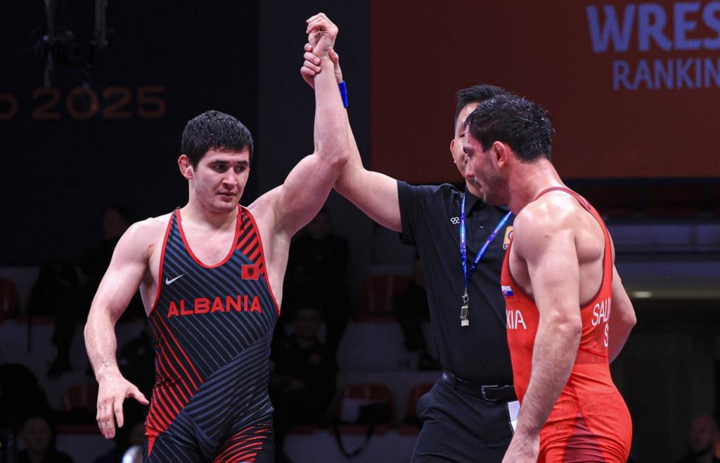 Muhamet-Malo Turnier in Albanien: Wacker-Ringer holen Gold und Silber