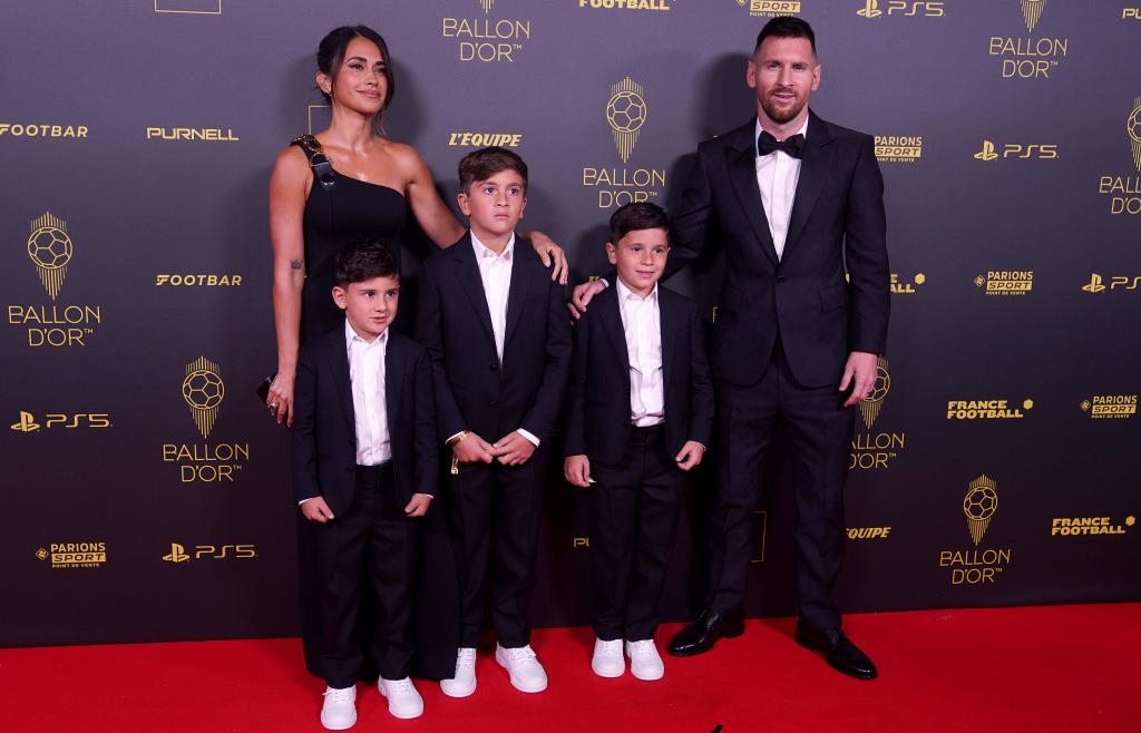 Papa ist der Beste: Messi feiert mit Familie seinen achten Ballon d’Or