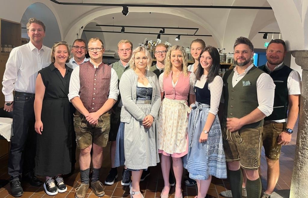 Neue berufliche Ära: Zehn Betriebswirte in Rottal-Inn erhalten ihre ...