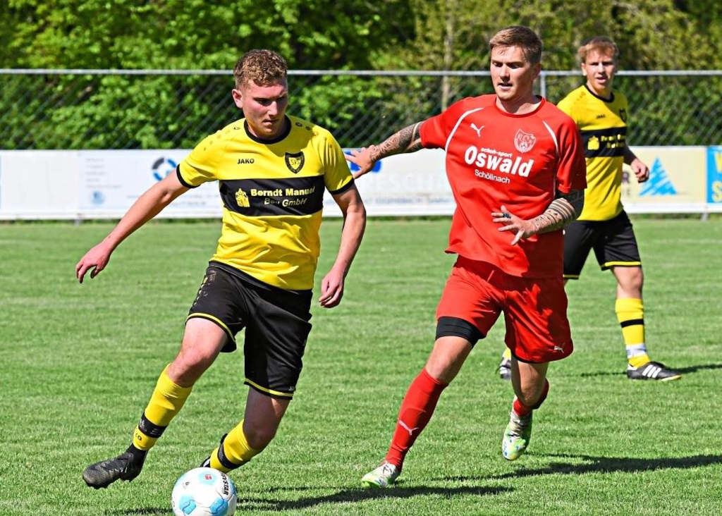 Titelentscheidung vertagt: Primus Stephansposching gewinnt, aber auch ...