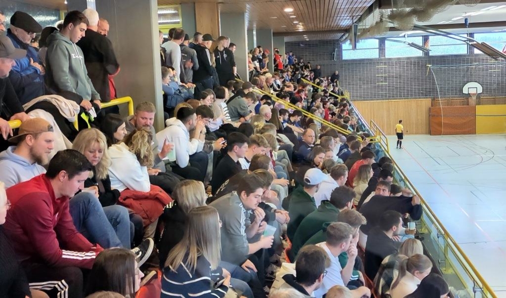 Edenhofer und Co. knipsen Ruhmannsfelden im Finale K.o.: Habischried ...