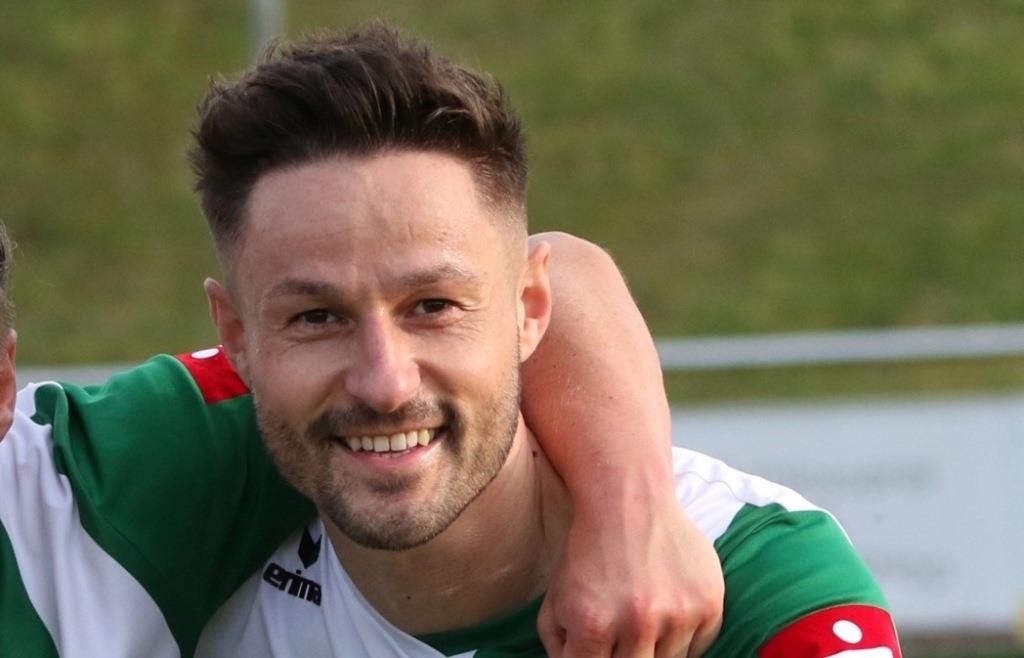 Drofa-Doppelpack und 45-Minuten-Gala: Schalding lässt Hallbergmoos ...