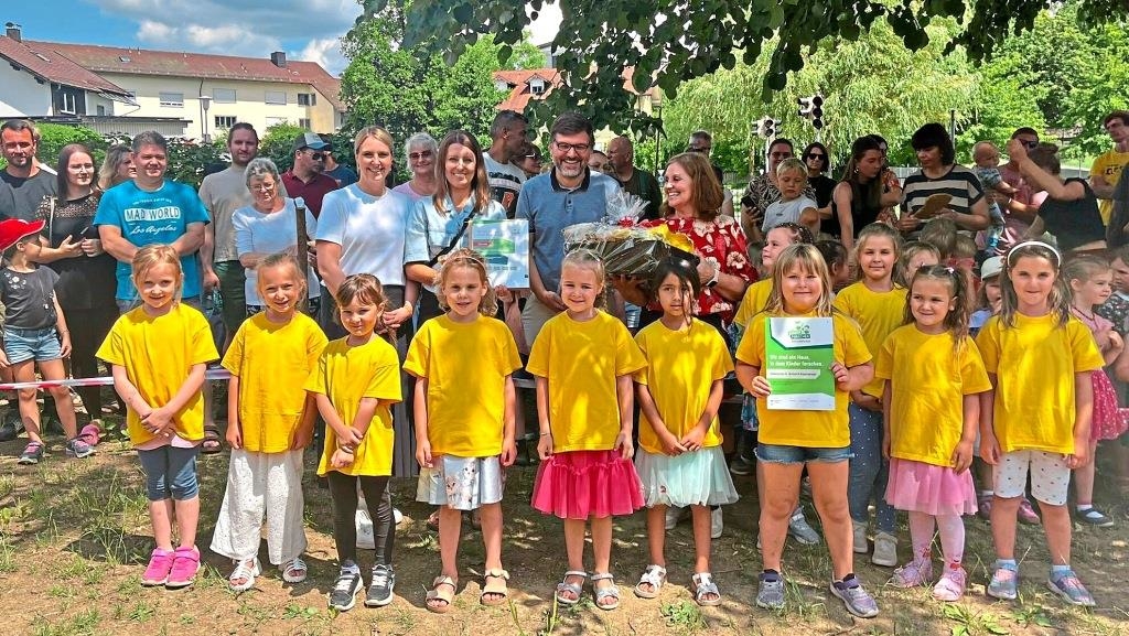 Stiftung „Kinder forschen“ zeichnet erneut Kita St. Michael in Regen aus