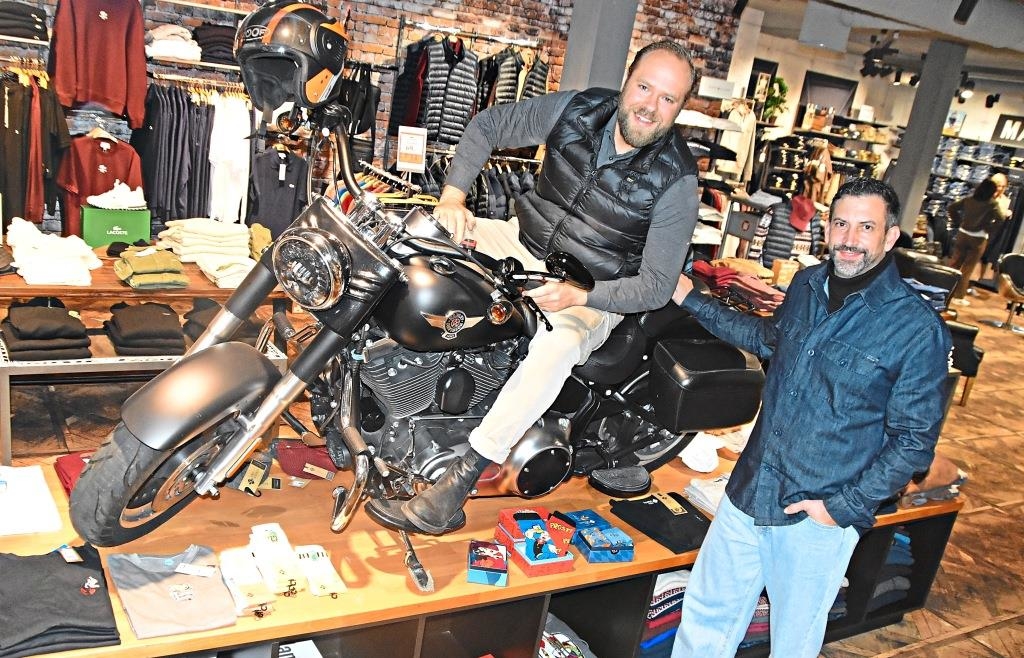 Mega-Deal in der Modebranche: Heppel aus Trostberg übernimmt Adlmaier ...