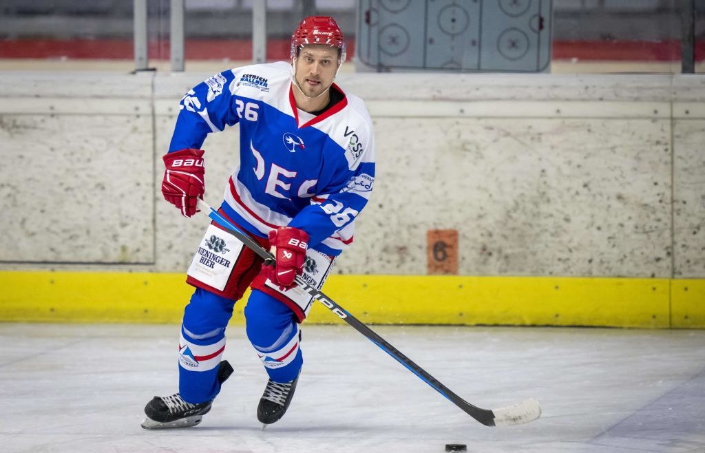 Großer Umbruch beim DEC Inzell: Viele Spieler verlassen Eishockey ...