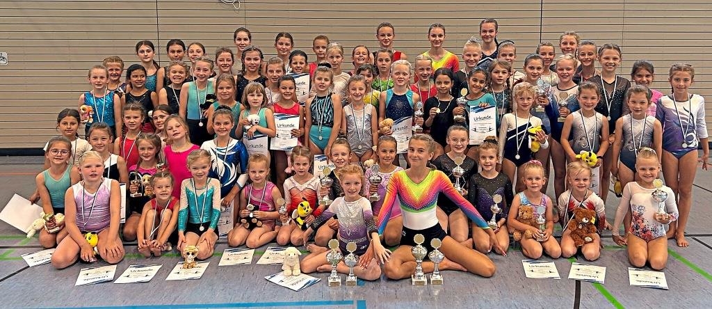 Lena Toth ist neue Stadtmeisterin im Gerätturnen