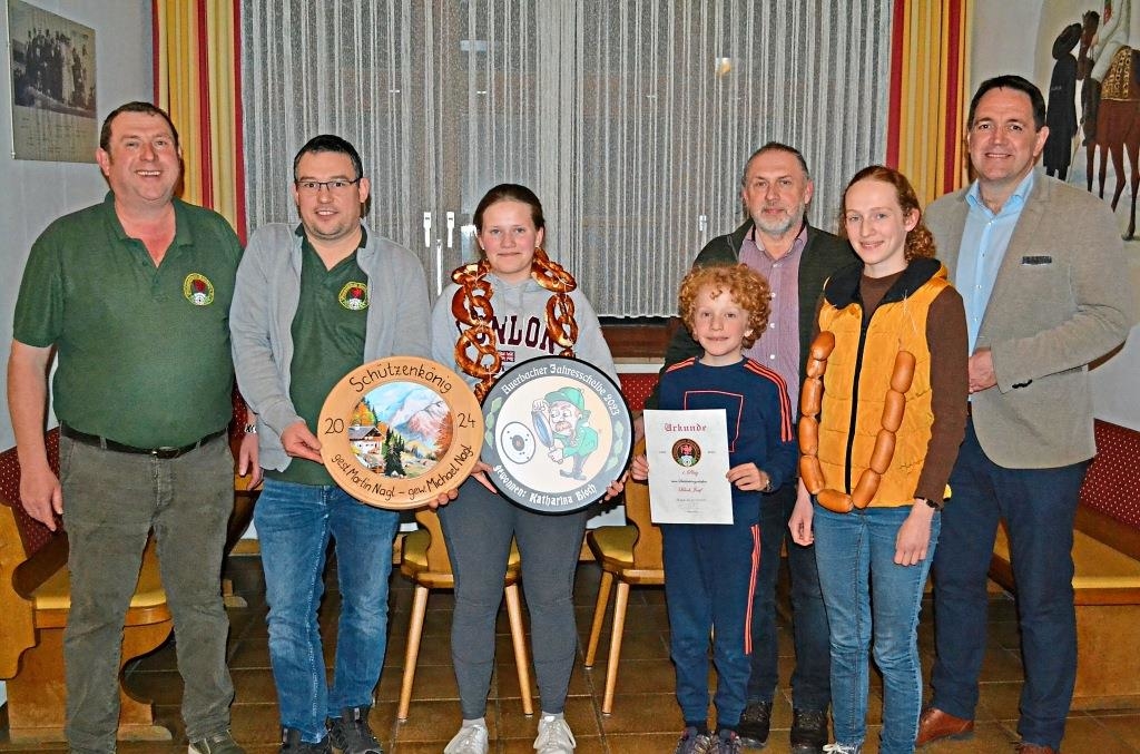 Michael Bloch sen. als Schützenmeister bestätigt