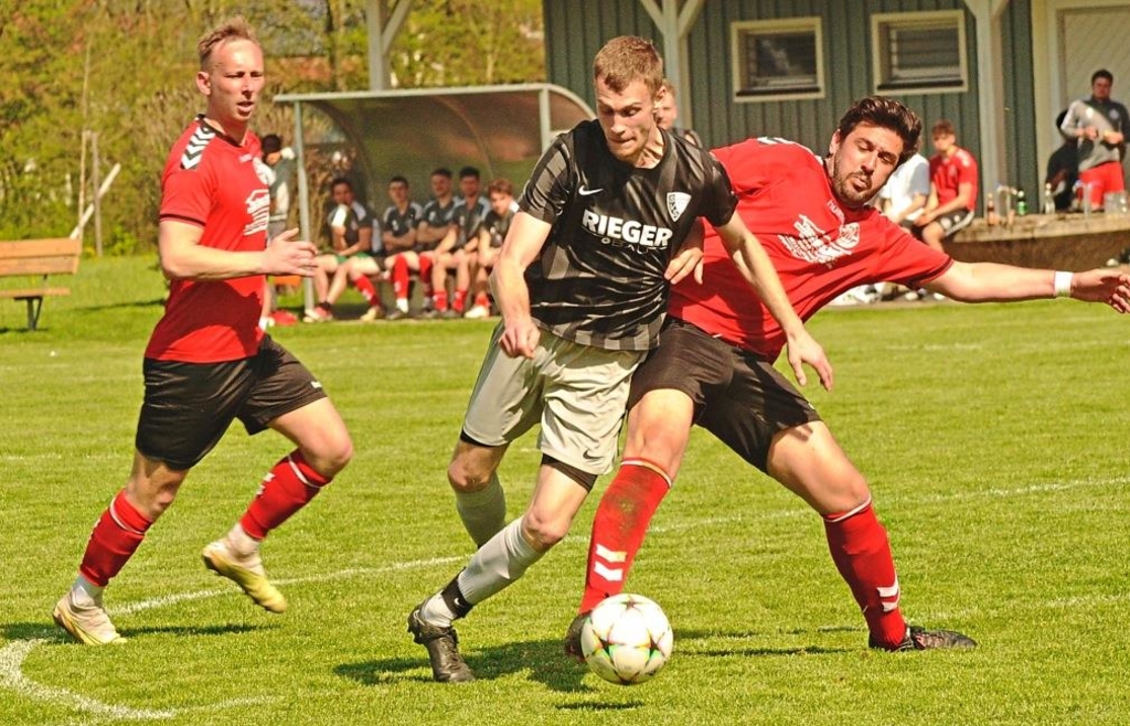 Dietfurts Derby-Patzer nutzt Dornach – Überragender Surner lässt ...