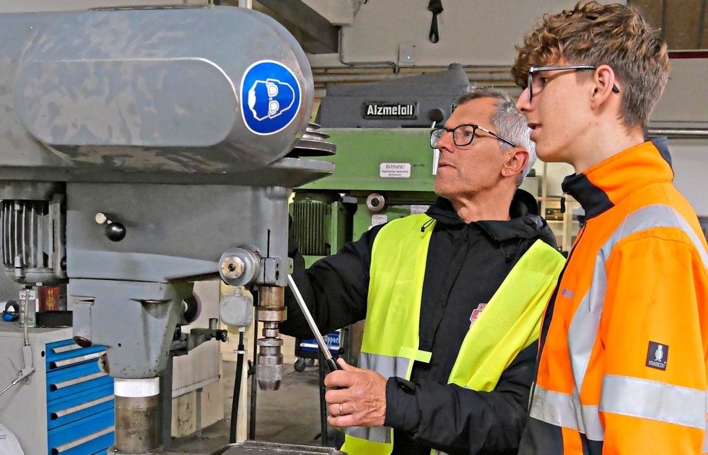 Knauf in Simbach lädt Angehörige der Auszubildenden zu Familiennachmittag