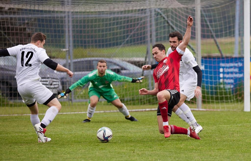 Taubenbach bleibt in der A-Klasse – SG Johanniskirchen siegt vor 900 ...