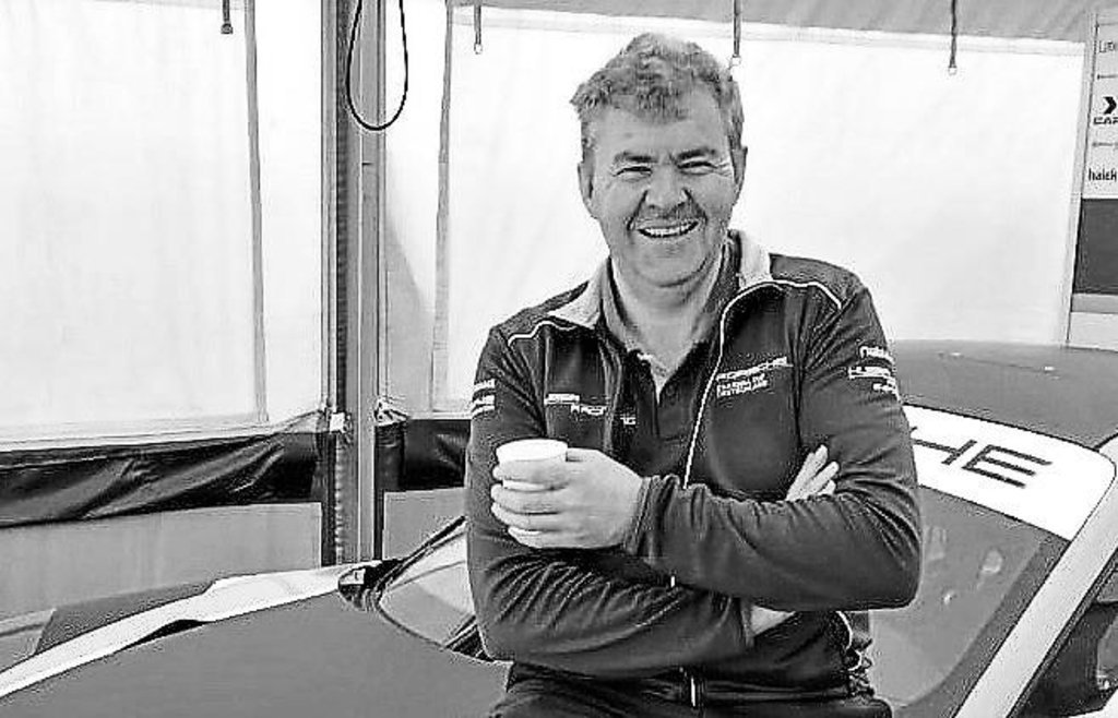 Große Trauer beim Huber-Racing-Team: Gerhard Freundorfer stirbt bei ...