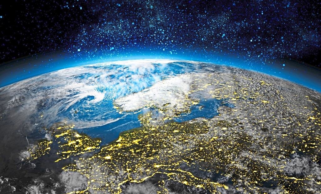 Satelliten halten Netz am Laufen