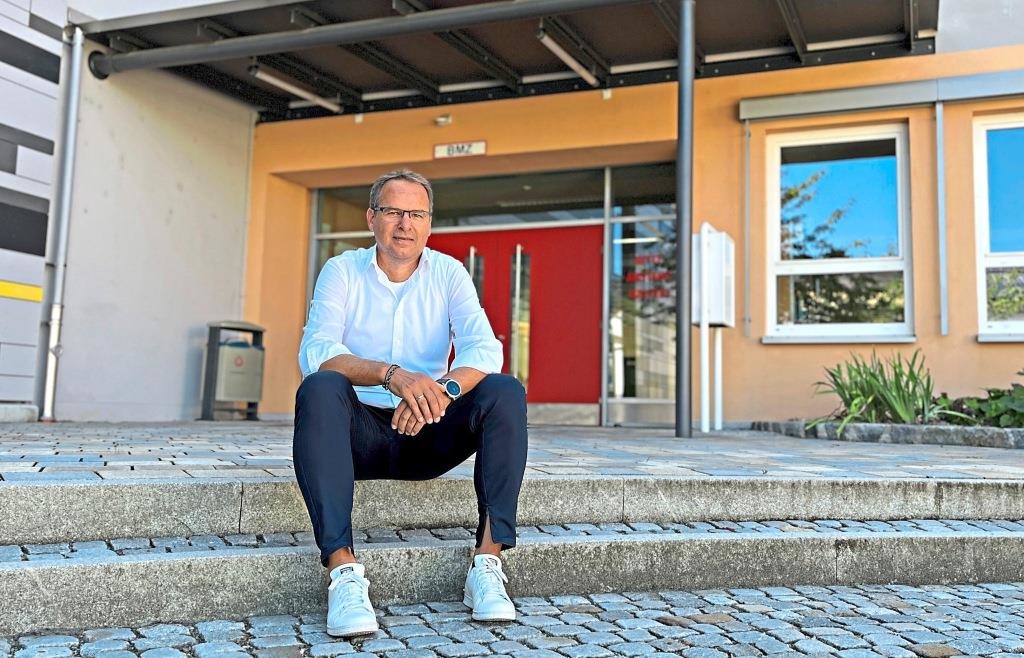 Ein neues, aber doch bekanntes Gesicht: Alfred Reithmeier ist zurück an ...