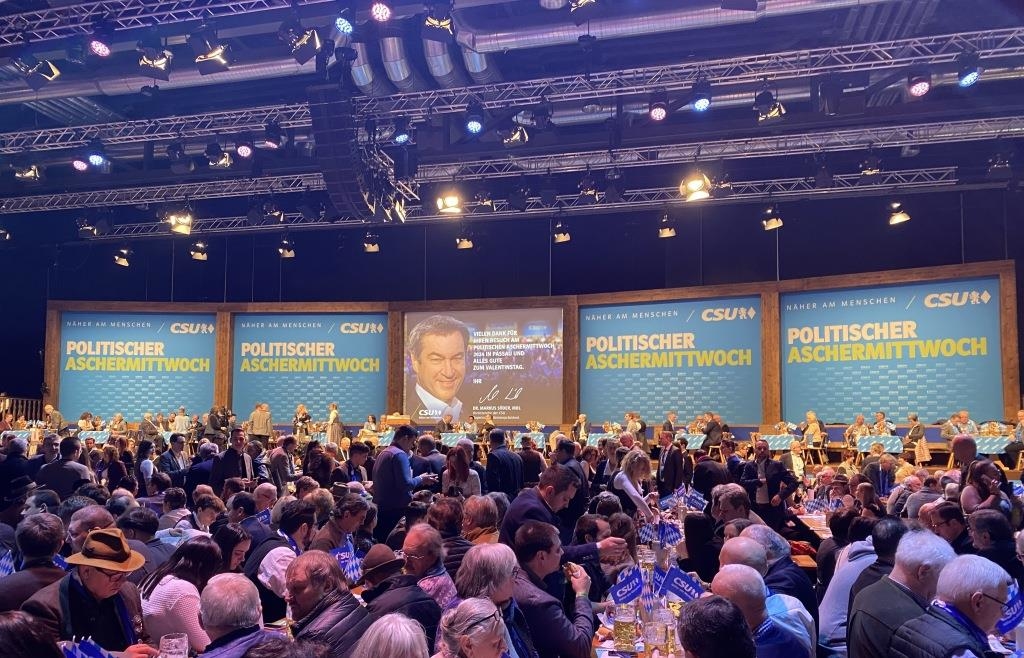 Politischer Aschermittwoch 2024: Alle Veranstaltungen zum Nachlesen im Newsblog