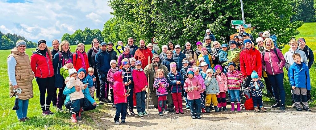 Mit dem „Woid Woife“ auf Spurensuche im Wald