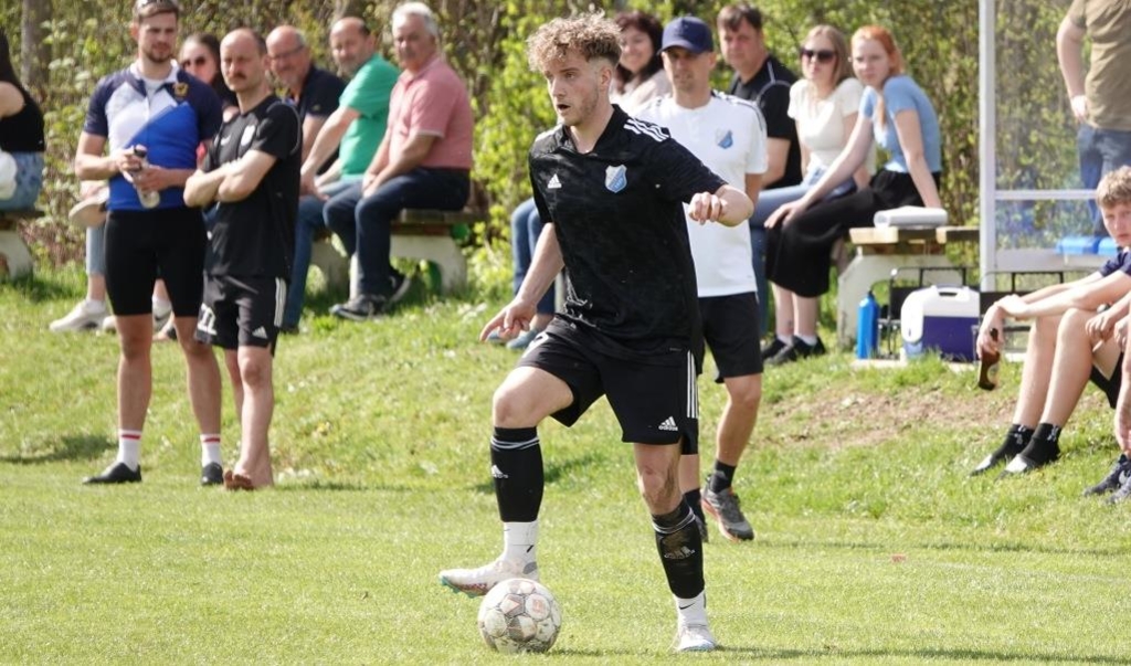 A-Klasse 5: TuS Traunreut II macht die Liga wieder spannend – Palling ...