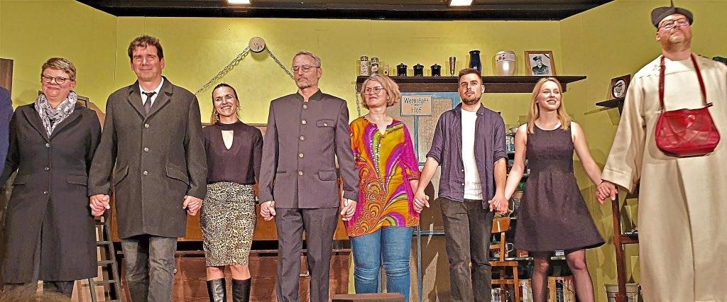 Das Jenseits im Diesseits: Kolpingtheater spielt „Paulas letzter Wille“