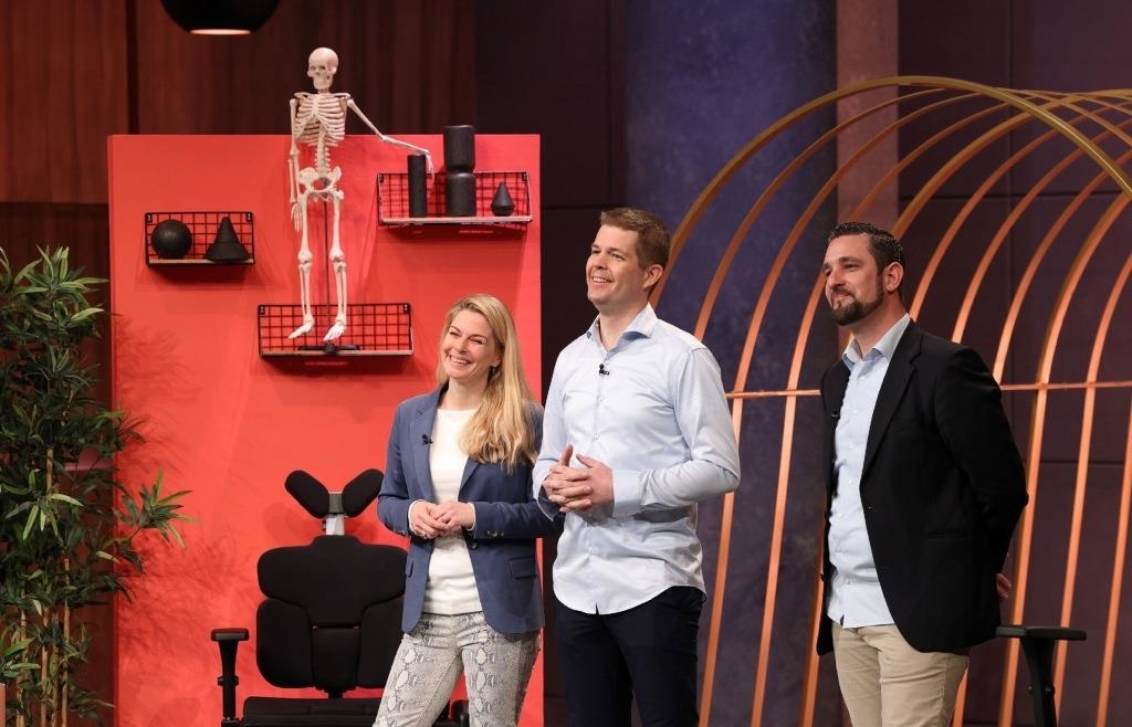 Mit besonderem Stuhl: Freilassinger Dr. Behrendt wagt sich in „Höhle ...