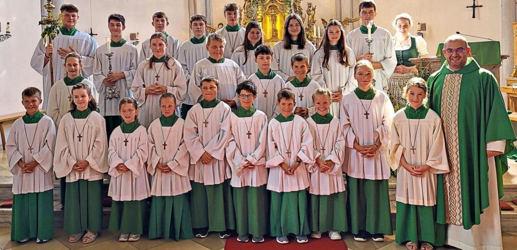 Ministranten als Verkünder der frohen Botschaft