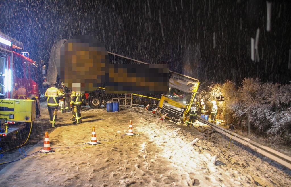Wintereinbruch in der Region sorgt für mehrere Unfälle in der Nacht – Polizei zieht Bilanz