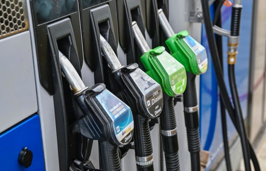 Wasser statt Benzin im Tank? Polizei ermittelt nach über 20 Autopannen ...