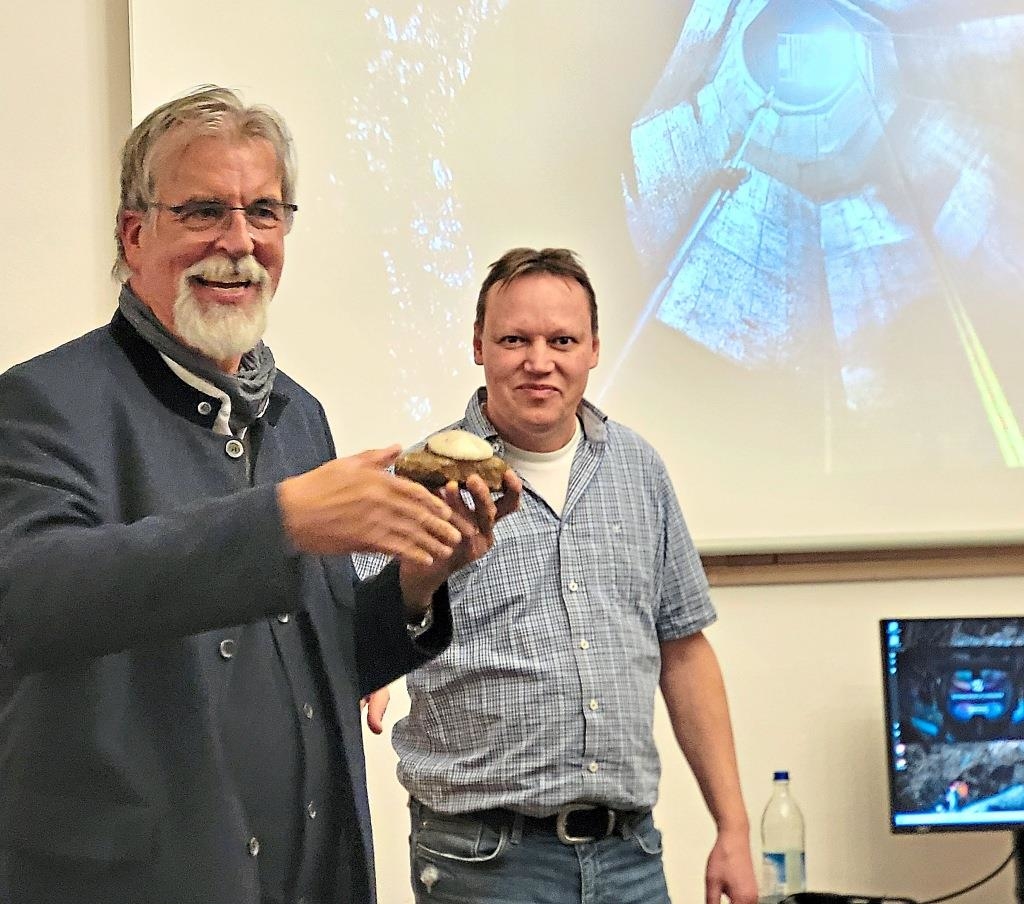 Virtuell die Bergstollen befahren