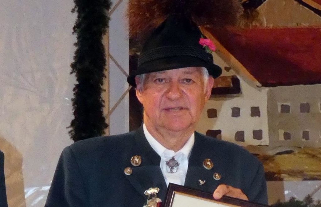 Heimatpreis für Ainringer Verein „Aufgspuit und gsunga“