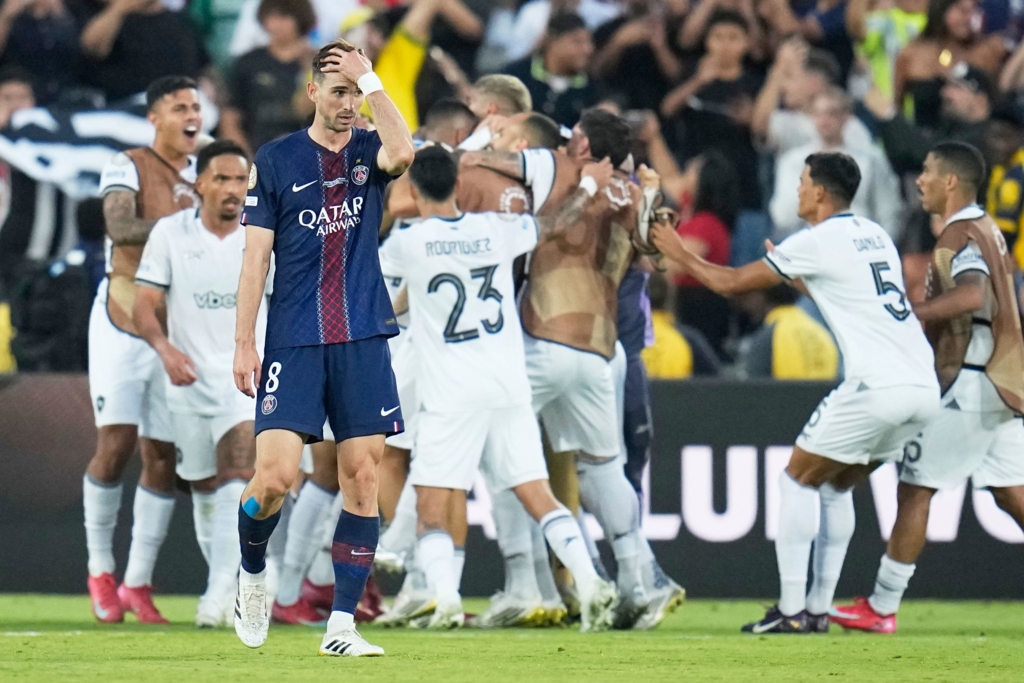 PSG stolpert gegen Botafogo - Atlético zurück in der Spur