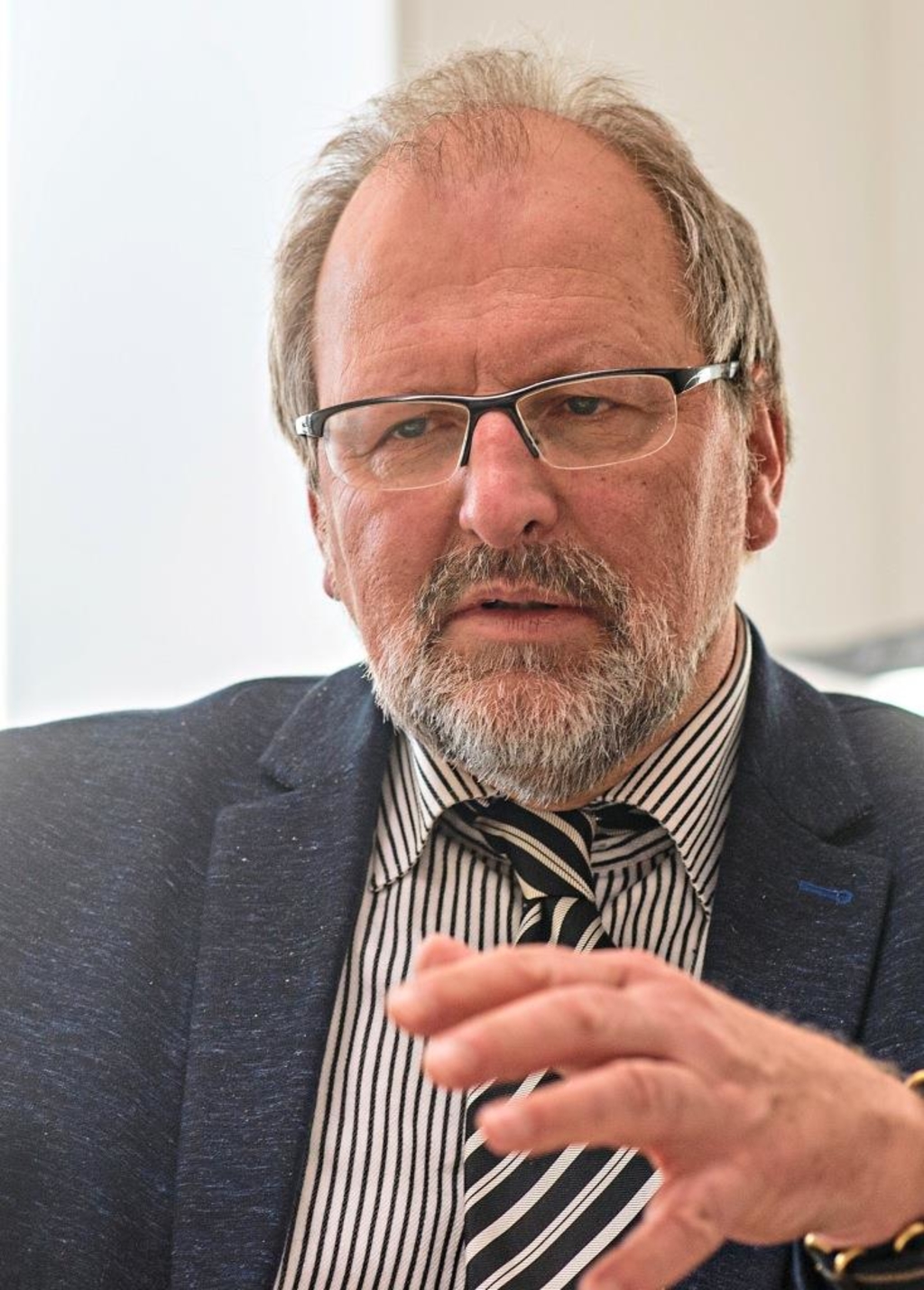 Lehrerverbands-Präsident Meidinger hält IGLU-Studie für „sozialen und ...