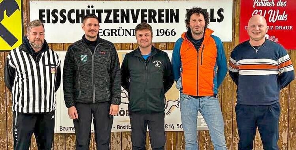 Stumpfegger vor Hamatschek und Schroffner