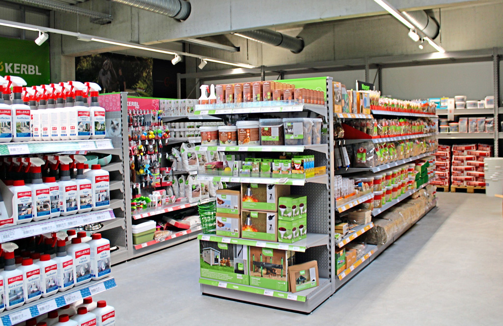 Vorstellung Neues Zentrallager Außernbrünst Raiffeisen Waren GmbH ...